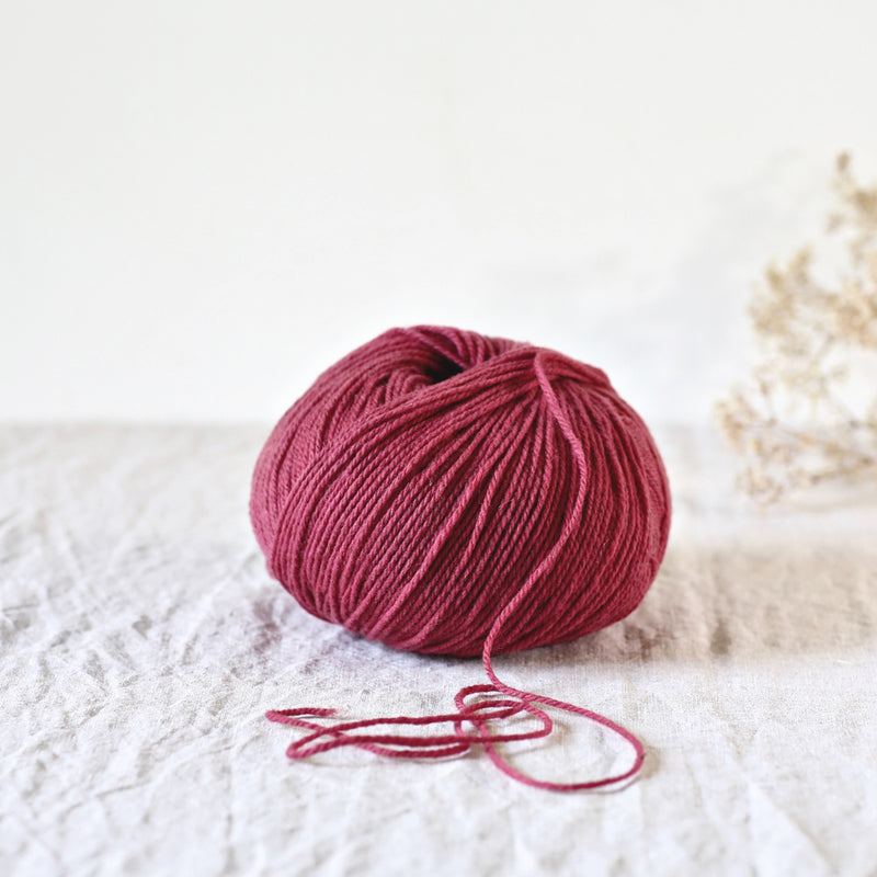 Gilliatt | Worsted Weight Merino Hand-Knitting Yarn - Stolen Stitches